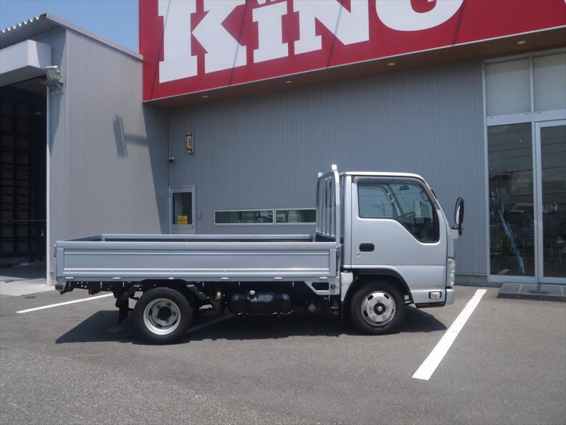 H25 エルフ 1.5t平ボディ｜中古トラックの販売・買取はバントラ☆キングにお任せください。